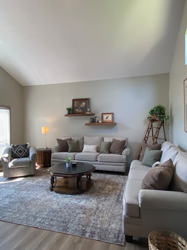 Cul-de-sac Dream - Bryan, TX