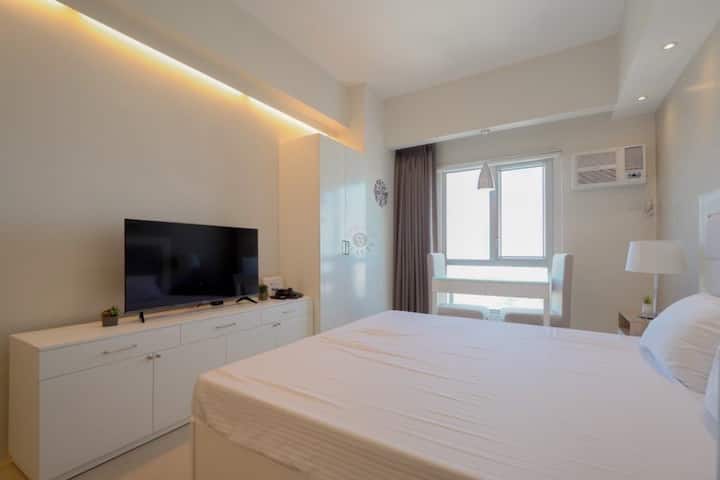Studio Unit With Panoramic View - Cebu Şehir
