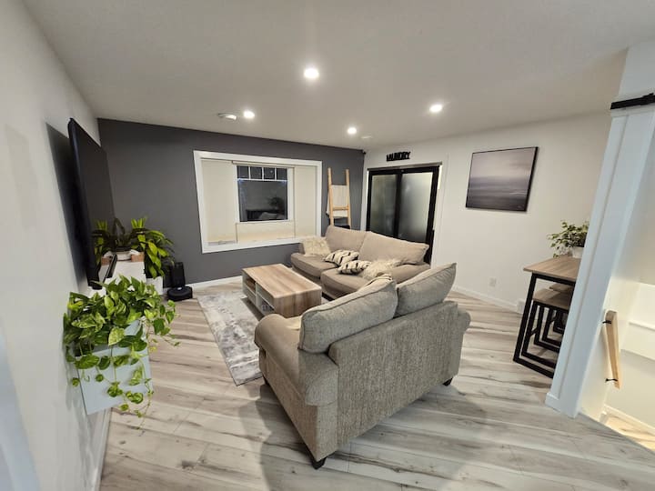 Cozy 2. Room #7. Private Room With Share Areas - Regina