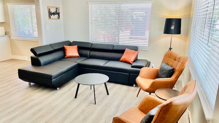 2 Bedroom/1 Bath/sleeps 8 - Reno, NV