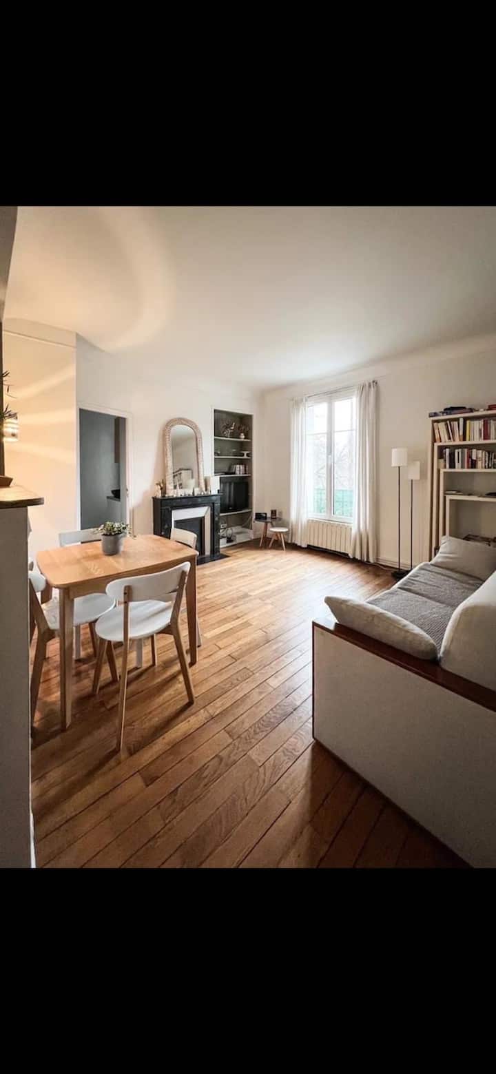 Appartement Quartier Montmartre-paris - Brochant - Paris