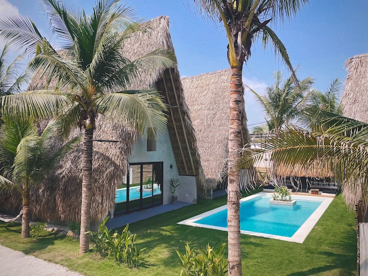 La Bahía Villas | Your Oceanside Comfort Awaits - Guatemala