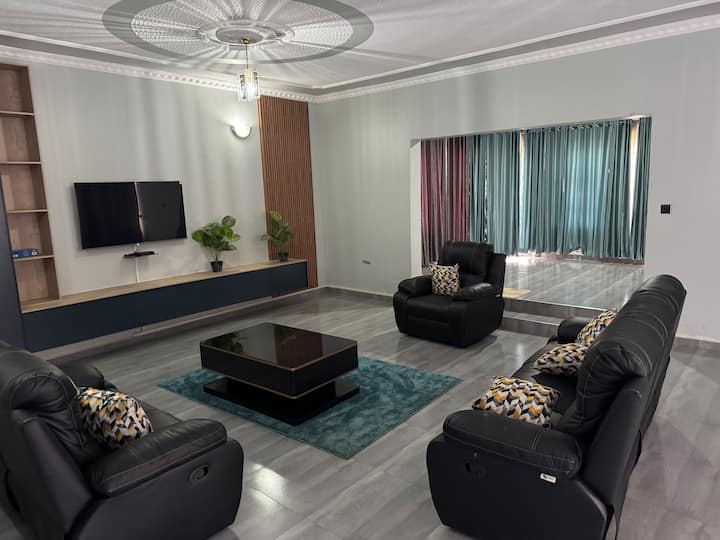 Zuva Villa, Mt Pleasant Heights - Harare