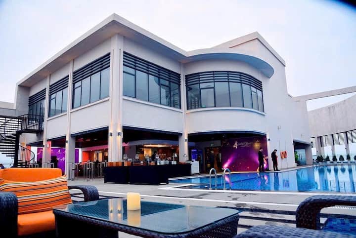 Haven One Bedroom Suites Near My Khue Beach - Da Nang