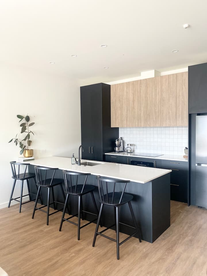 * Luxe Loft * Inner City * Napier * - 네이피어