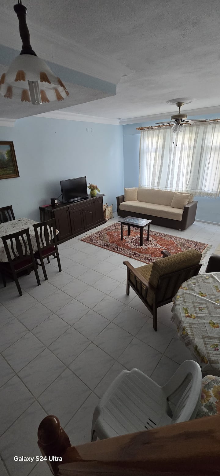 Narlı Ayvalıburun Sahilinde .Denize 150 Metre. - Altinoluk