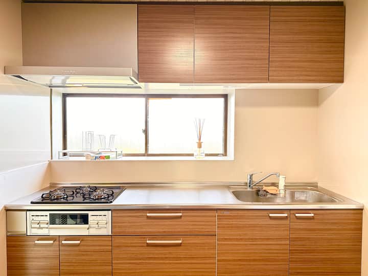 ザグザグ多度津店徒歩1分！bbqが出来る一棟貸切のお宿『newisland』 - 丸龜市