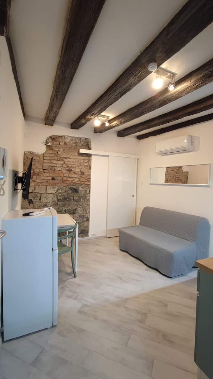 Sage Green Flat - Gênes