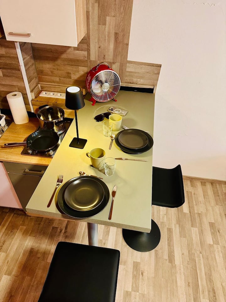 Centerzimmer/eigene Dusche+wc - Regensburg