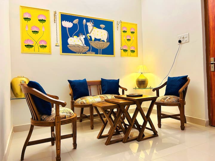 01 | Four Square: Pichwai — Art Beyond The Frame - Varanasi