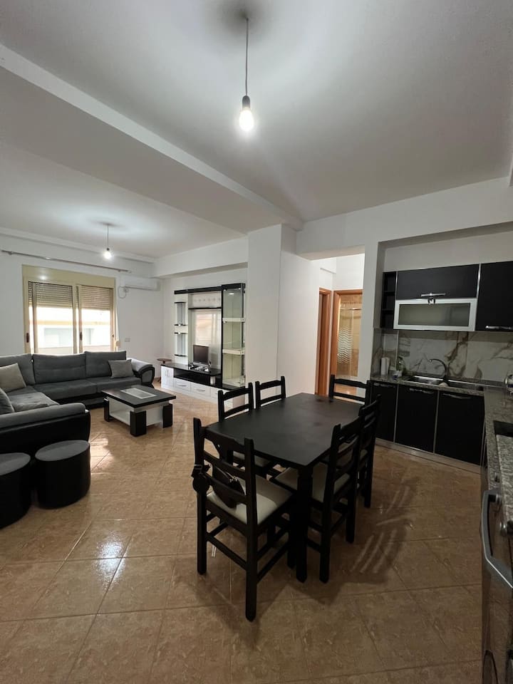 Appartamento Moderno A Valona - Albania