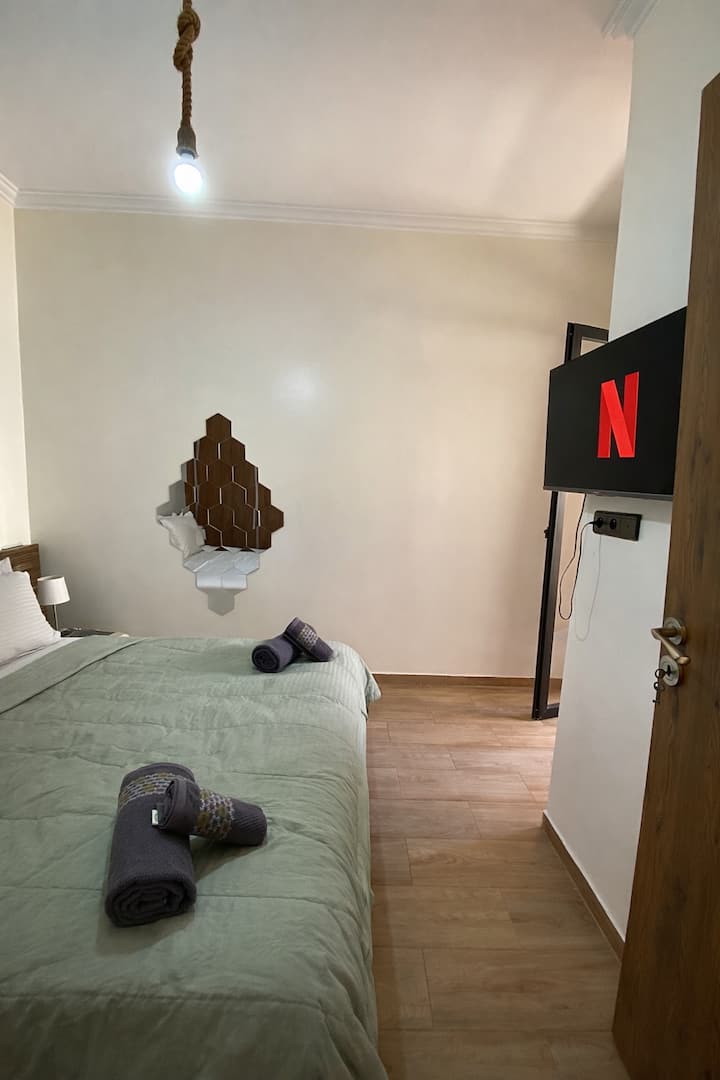 Cozy 1br Apt With Pool View Facing Gueliz Train - Marrakesch