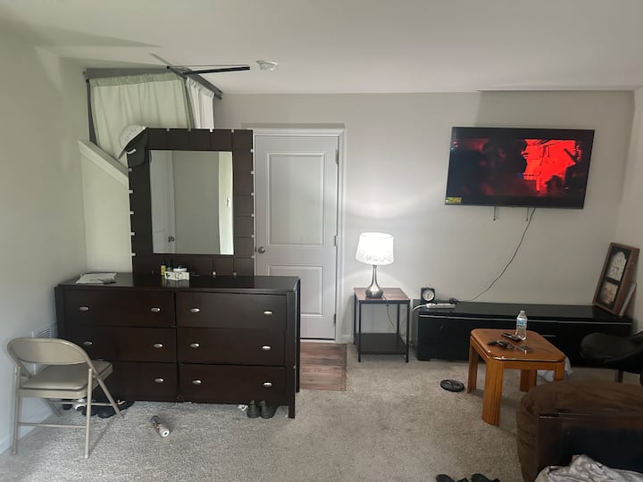 Nice Room - Frederick, MD