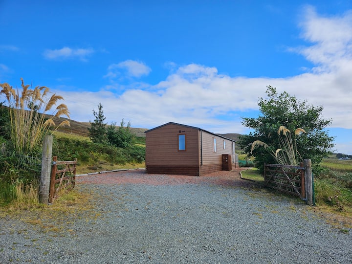 Cabin 1, Ridge Cabin, Borve, Isle Of Skye - Portree