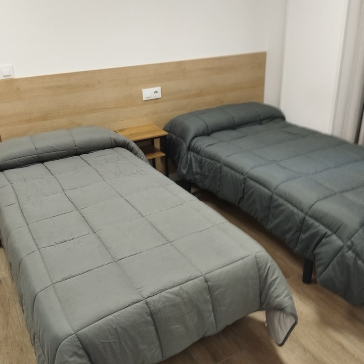 Dpaso Urban Guest Pontevedra Hab. 2 Camas Con Baño - Marín