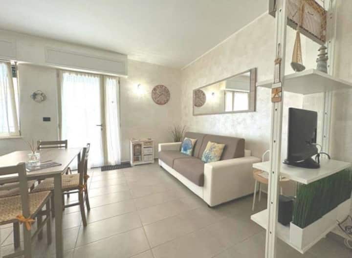 Pietra House Fronte Mare/posto Auto Privato - Pietra Ligure