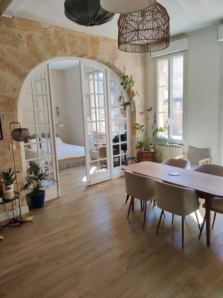 Apt Au Coeur De Saint Michel Avec Terrasse - Bordeaux