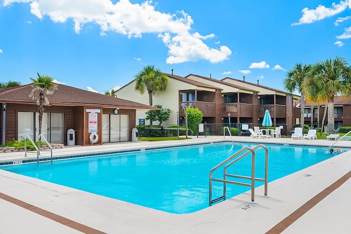 Steps To The Waters! 3 Beds Pcb W/ Activities - Panama City Beach, FL