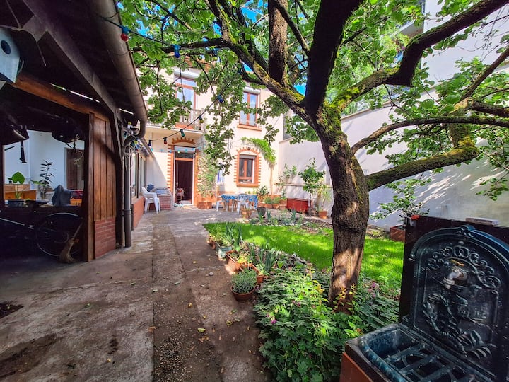Maison Privée à Gratte-ciel - Miribel