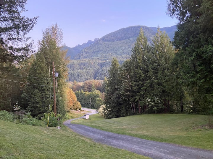 Idyllic Retreat: Nature Awaits! - Chilliwack