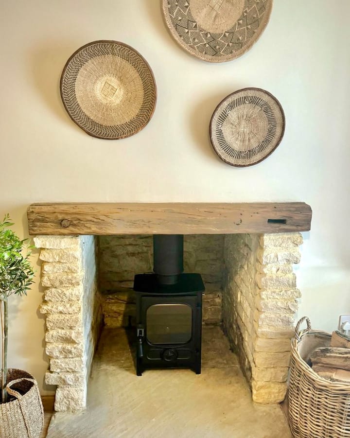 Cosy Cotswolds Cottage, Sleeps 2-4 - Kingham