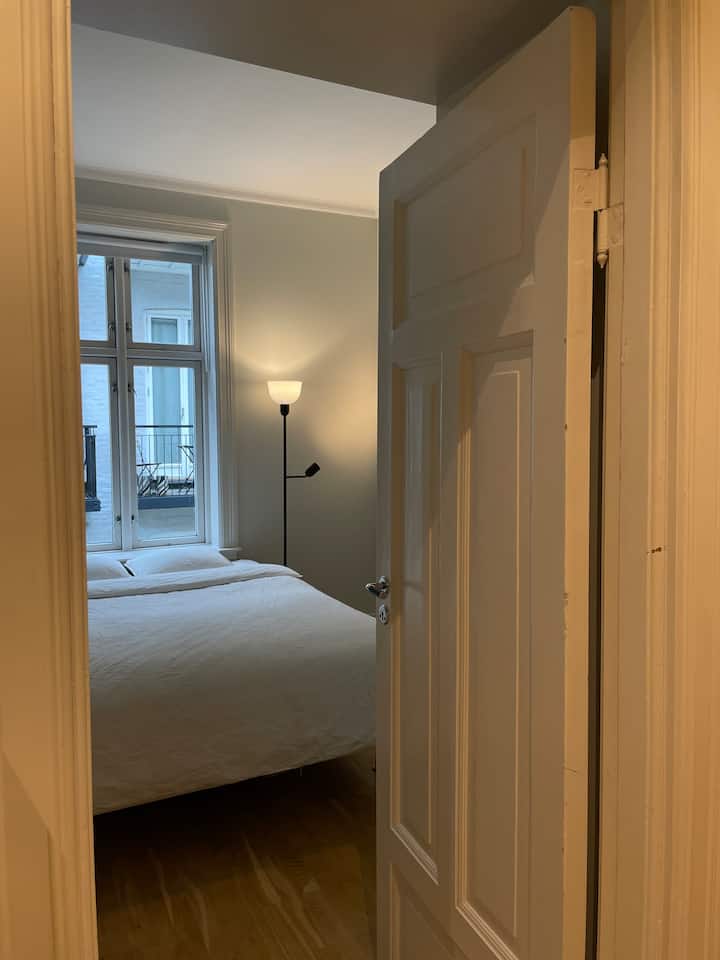 Stor Og Lys Leilighet På Frogner - Oslo