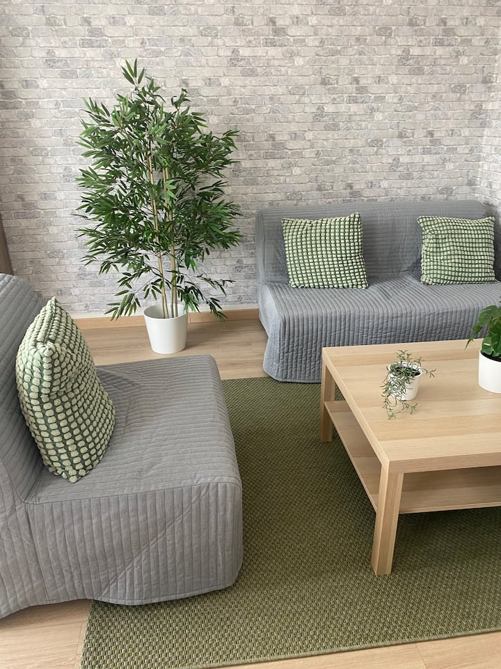 Chez Douddine: Appartement 52 M2 Calme Et Lumineux - Châtel-Guyon