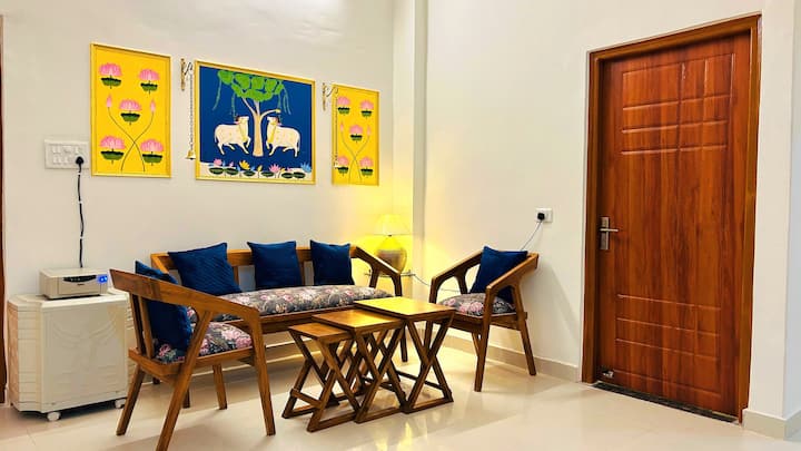 02 | Four Square: Pichwai — Art Beyond The Frame - Varanasi