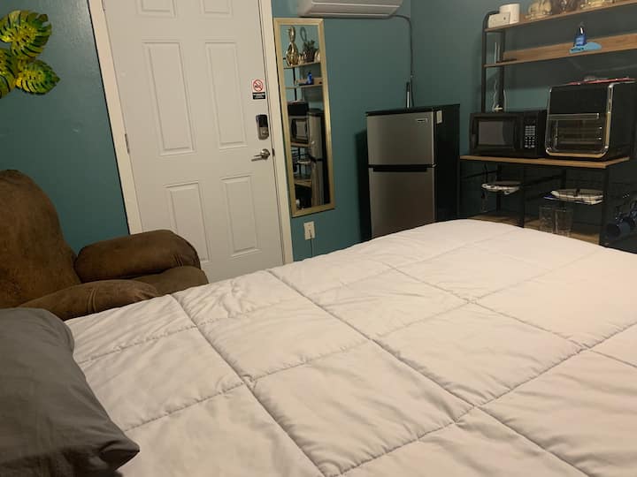 Private, Quiet, Close-refineries - Texas City, TX