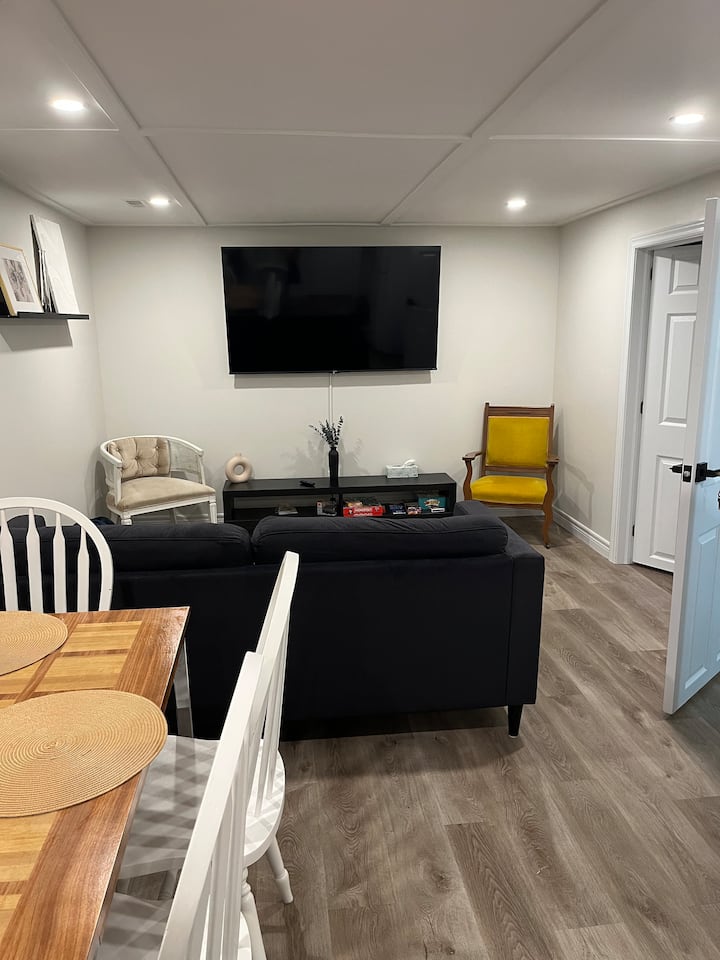 Cozy & Clean South End 2 Bdrm Apt - 彼得伯勒