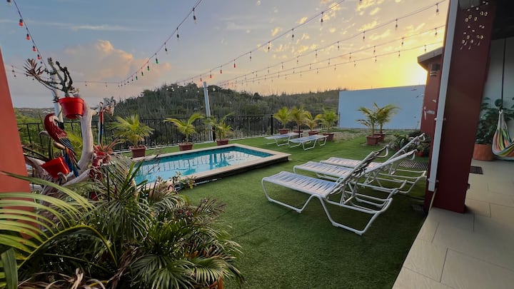 Privado, Naturaleza, Y Solo Personas Registradas - Aruba