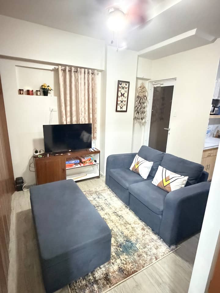Cozy Condo In Alabang Las Piñas - Muntinlupa