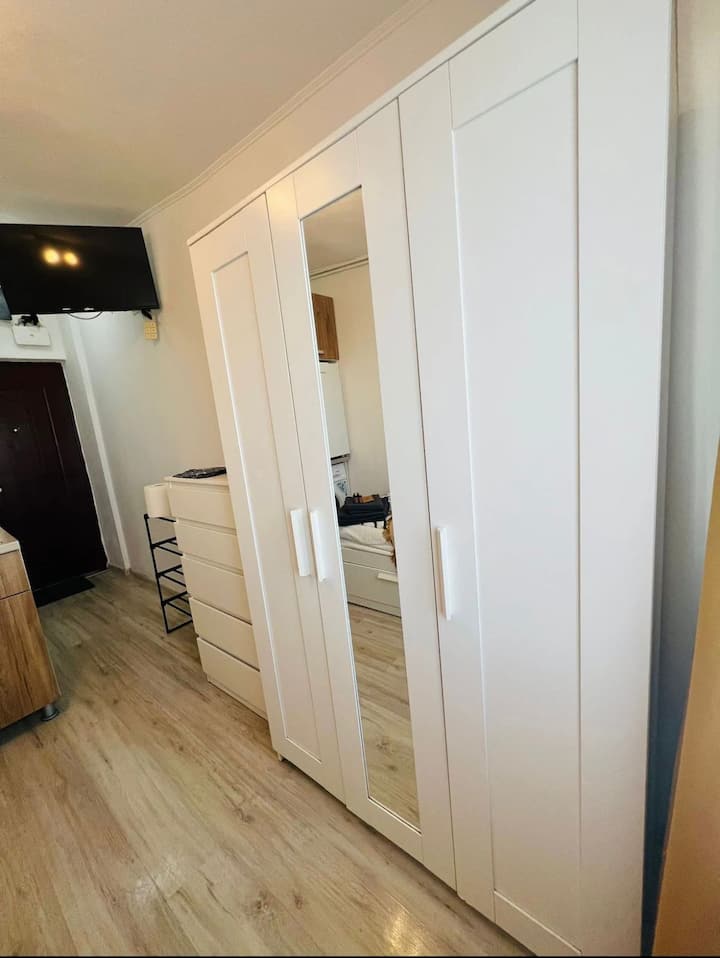 Locuinta Intima, Centru Arad Mall Afi, Stadion Uta - Arad