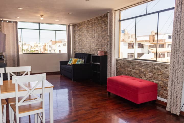 Económico Apto Plaza San Miguel - Lima