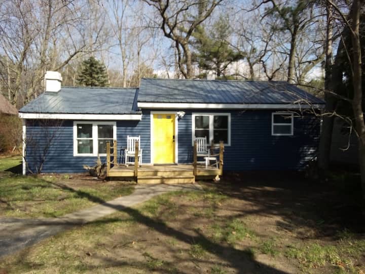 Bayside Bungalow~r&r Overload - Caseville, MI