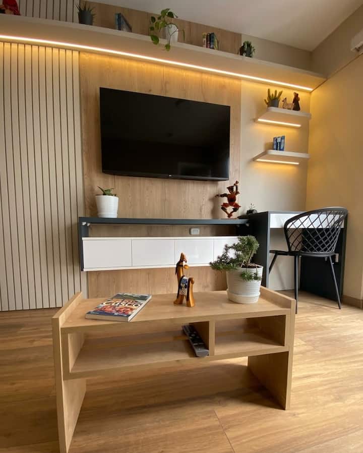 Cosy | 2 Bedrooms, 2 Bathrooms | Washer-dryer | Executive - Peru