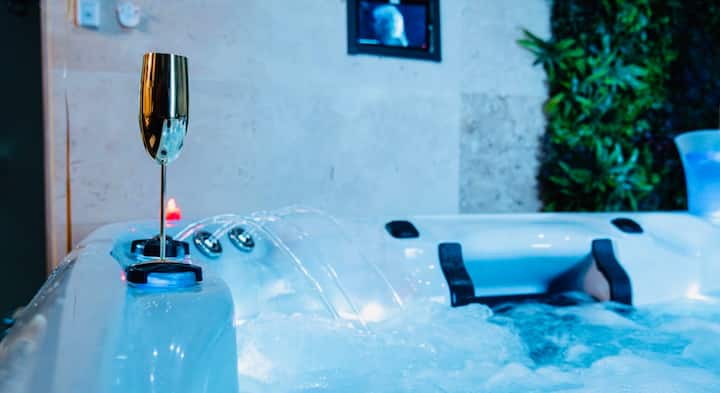 Loveroom 50 Nuances De Bulles Spa Et Sauna - Lens