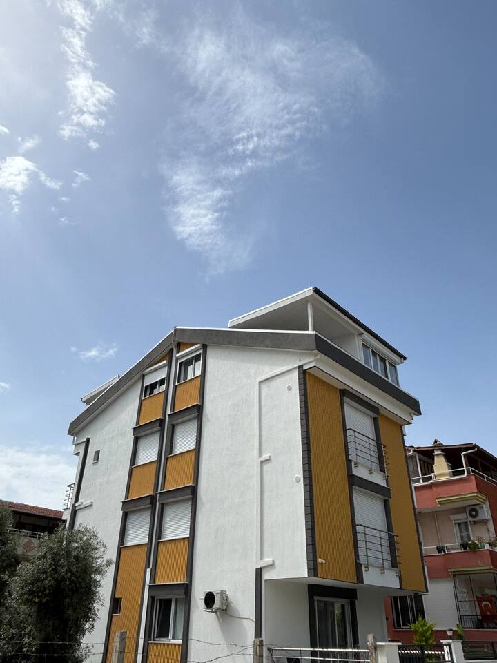 Altınkum Sahiline Yakın Günlük Kiralık 2+1 Daire - Didim