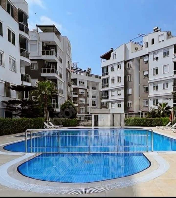 2+1 Odalı Konyaaltı Tüm Daire - Antalya