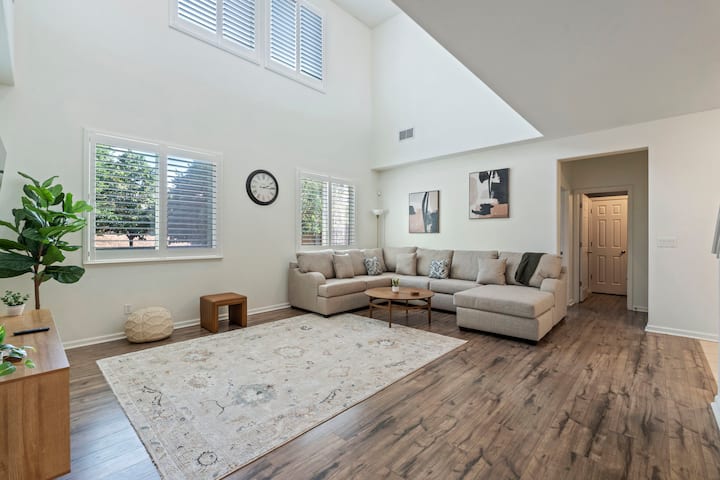 Xl Deluxe South Reno | 35 Min To Tahoe | 8 Beds - Reno, NV