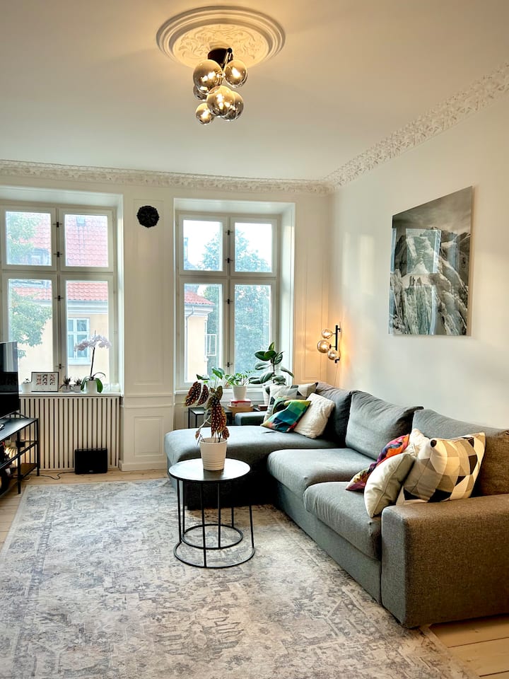 Historic Gem In Copenhagen’s Heart - Köpenhamn
