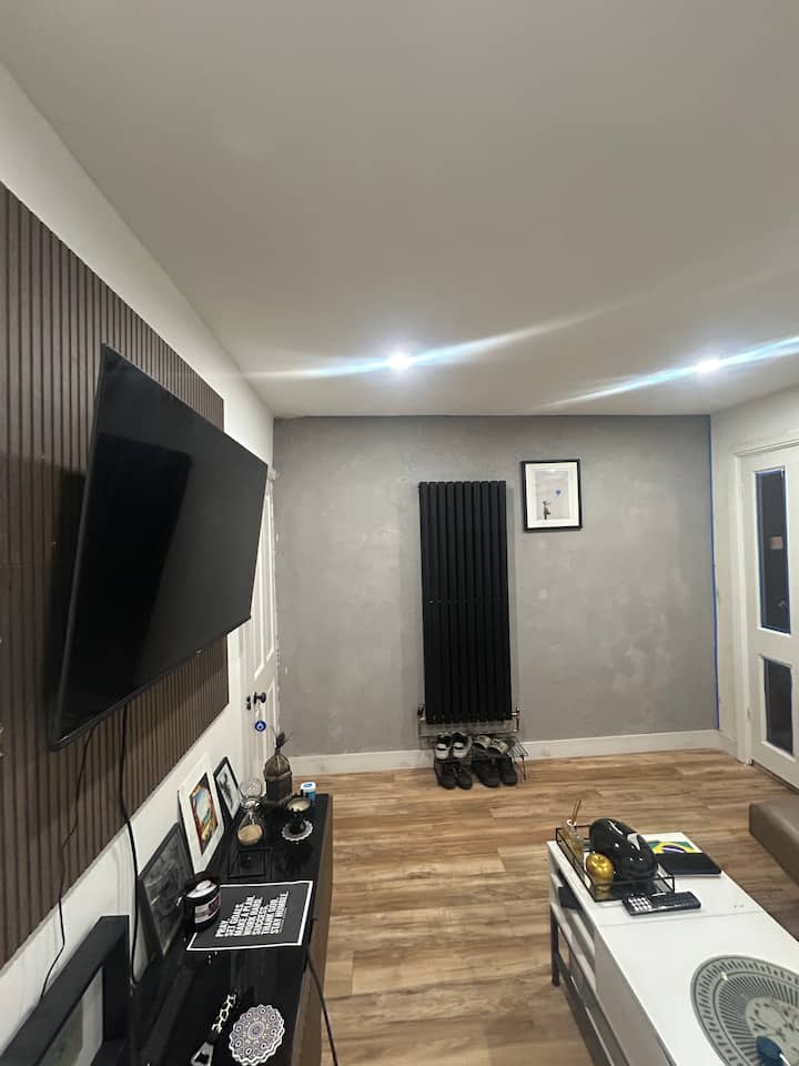 3 Bedroom House - Reading