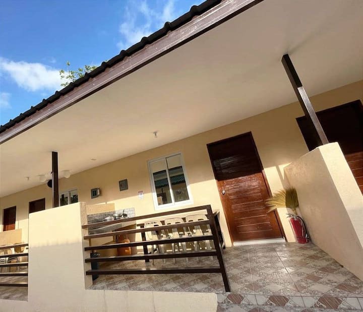 Small Room - Beach Resort
Good For 4-6 Pax - Laiya