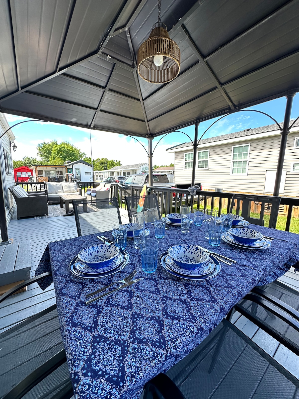 Sherkston Cottage Golf Cart + Beach Stuff Included - Houses for Rent in ...