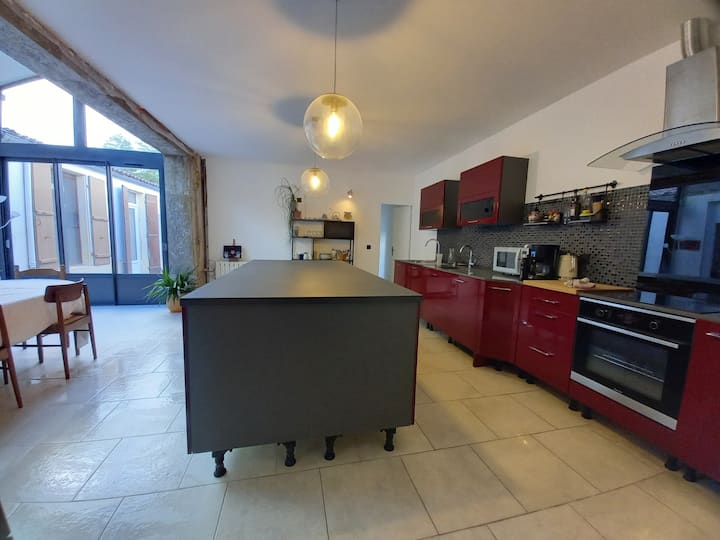 Maison 5 Chambres Rochefort 180 M2 - Rochefort, France