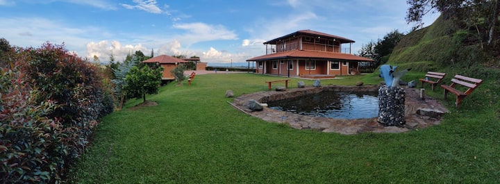 Guarne Farm For 30 People/acuzzi And Fruits Trees - Copacabana