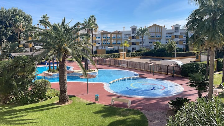 Met Oliva Nova, Hípica, Playa Y Golf. - Oliva