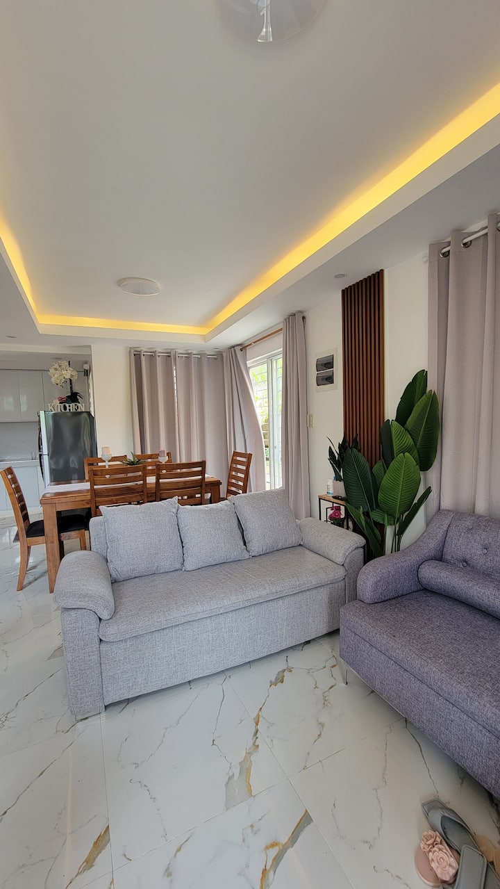Bella's Transient House - Pili