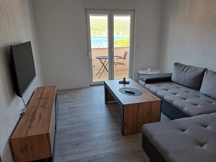 Apartments Vili (Ap3) - Supetarska Draga