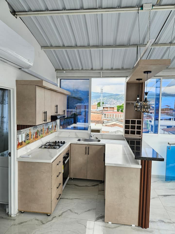 Terrace Very Beautiful, 1 Bed And 2 Bath - Cali